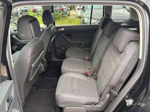 Melns Volkswagen Touran 2023 Viļņa, ar dzinēja tilpumu 1.97 L un nobraukumu 167 tūkst. km par 19200 €, foto 12 vietnē AUTOMOTO.COM.LV