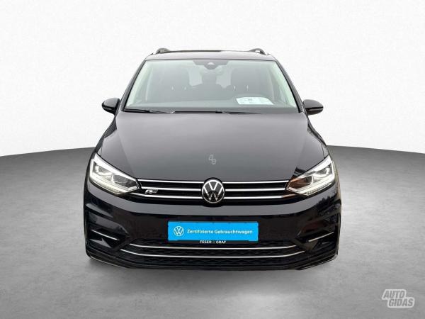 Black Volkswagen Touran 2024 in Kaunas, with an engine capacity of 1.50 L and mileage of 20 thousand km for 32649 €, photo 2 on AUTOMOTO.COM.LV