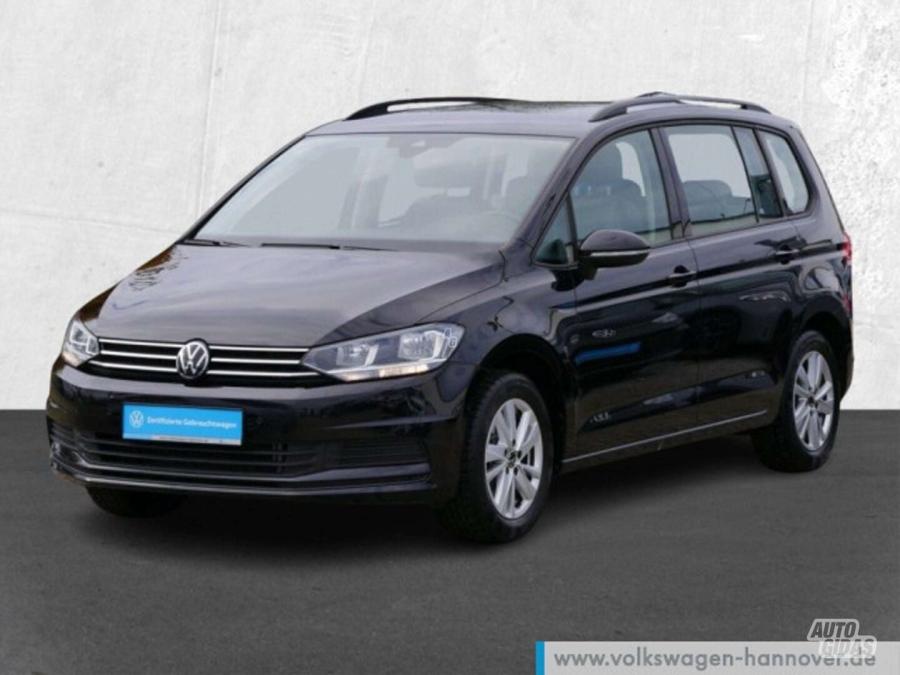 Black Volkswagen Touran 2025 in Kaunas, with an engine capacity of 1.50 L and mileage of 26 thousand km for 33187 €, photo 2 on AUTOMOTO.COM.LV