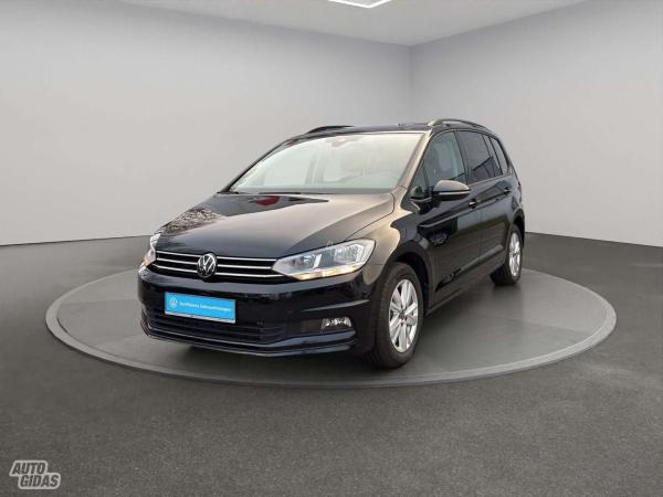 Black Volkswagen Touran 2025 in Kaunas, with an engine capacity of 1.50 L and mileage of 13 thousand km for 33104 €, photo 2 on AUTOMOTO.COM.LV