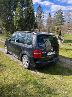 Black Volkswagen Touran 2005 in Tartu, with an engine capacity of 2.00 L and mileage of 476 thousand km for 1500 €, photo 3 on AUTOMOTO.COM.LV