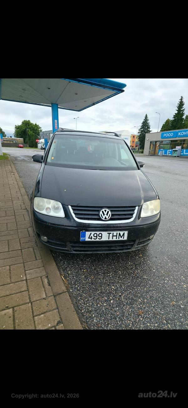 Black Volkswagen Touran 2005 in Elva, with an engine capacity of 1.90 L and mileage of 488 thousand km for 499 €, photo 4 on AUTOMOTO.COM.LV