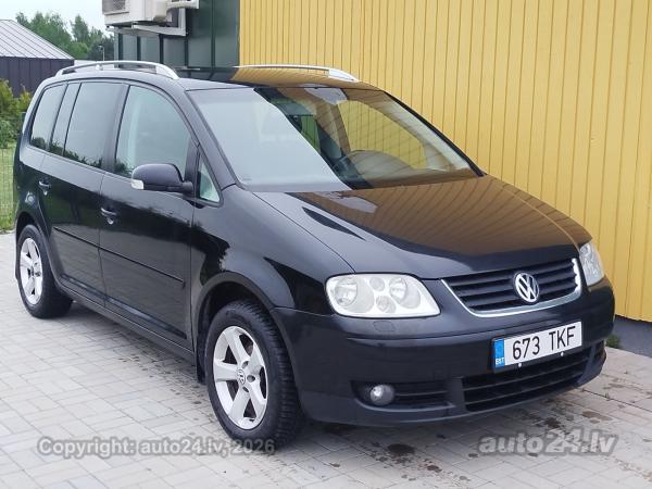Melns Volkswagen Touran 2006 Tartu, ar dzinēja tilpumu 2.00 L un nobraukumu 300 tūkst. km par 1990 €, foto 3 vietnē AUTOMOTO.COM.LV