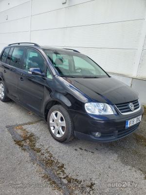 Melns Volkswagen Touran 2006 Pērnava, ar dzinēja tilpumu 2.00 L un nobraukumu 330 tūkst. km par 1970 €, foto 3 vietnē AUTOMOTO.COM.LV