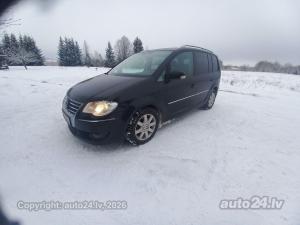 Black Volkswagen Touran 2008 in Tallinn, with an engine capacity of 2.00 L and mileage of 0 thousand km for 2100 €, photo  on AUTOMOTO.COM.LV