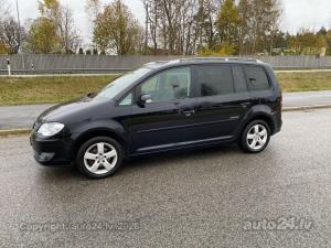 Black Volkswagen Touran 2008 in Tartu, with an engine capacity of 1.40 L and mileage of 195 thousand km for 4800 €, photo 5 on AUTOMOTO.COM.LV