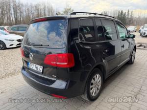 Melns Volkswagen Touran 2011 Veru, ar dzinēja tilpumu 1.60 L un nobraukumu 335 tūkst. km par 3290 €, foto 3 vietnē AUTOMOTO.COM.LV