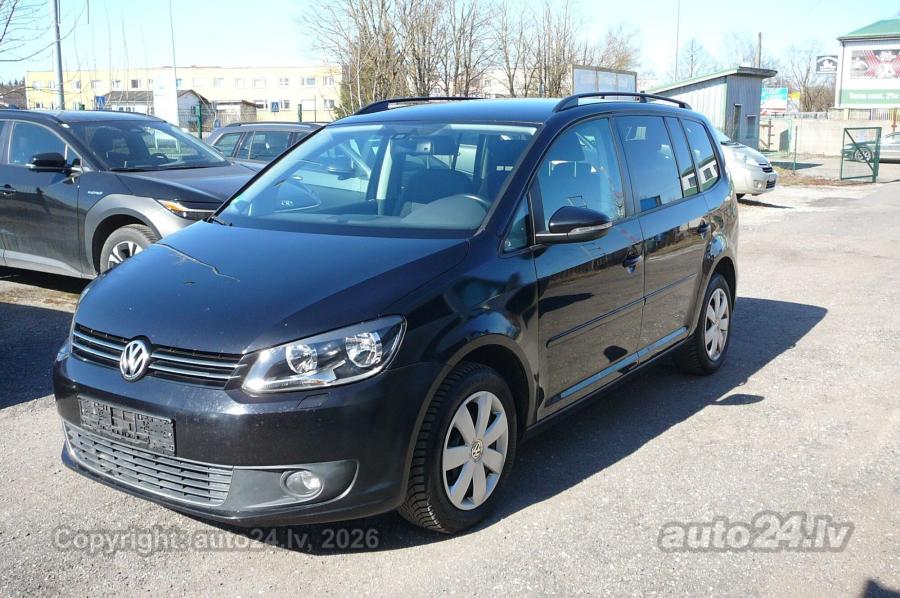 Melns Volkswagen Touran 2011 Jehvi, ar dzinēja tilpumu 1.60 L un nobraukumu 307 tūkst. km par 5400 €, foto 1 vietnē AUTOMOTO.COM.LV