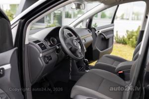 Black Volkswagen Touran 2011 in Tallinn, with an engine capacity of 1.60 L and mileage of 351 thousand km for 4999 €, photo 18 on AUTOMOTO.COM.LV