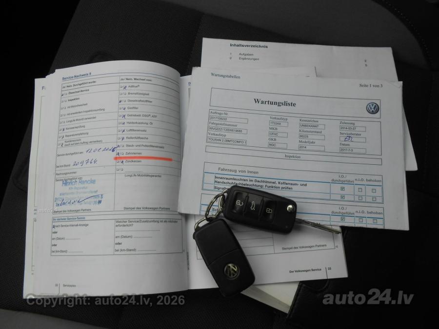 Melns Volkswagen Touran 2014 Viljandi, ar dzinēja tilpumu 2.00 L un nobraukumu 212 tūkst. km par 8990 €, foto 17 vietnē AUTOMOTO.COM.LV