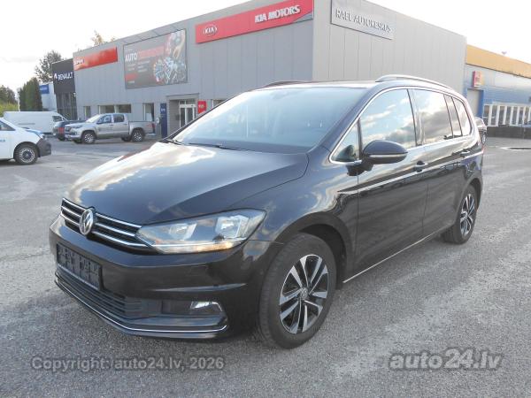 Melns Volkswagen Touran 2019 Viljandi, ar dzinēja tilpumu 1.60 L un nobraukumu 250 tūkst. km par 12490 €, foto 1 vietnē AUTOMOTO.COM.LV
