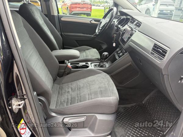 Melns Volkswagen Touran 2022 Viljandi, ar dzinēja tilpumu 2.00 L un nobraukumu 269 tūkst. km par 14999 €, foto 7 vietnē AUTOMOTO.COM.LV