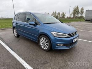 Zils Volkswagen Touran 2016 Jelgava, ar dzinēja tilpumu 2.00 L un nobraukumu 238 tūkst. km par 10550 €, foto 1 vietnē AUTOMOTO.COM.LV