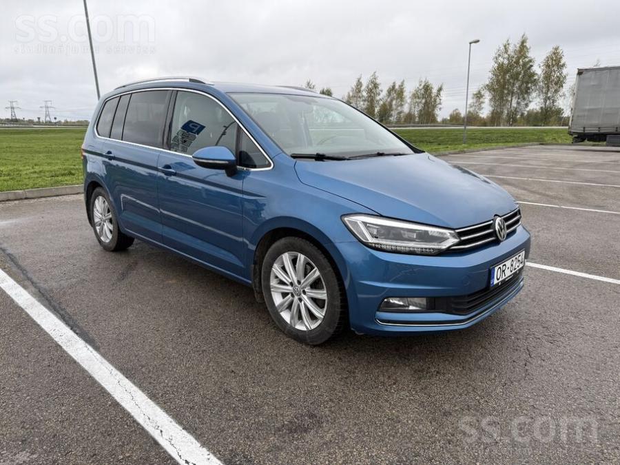 Zils Volkswagen Touran 2016 Jelgava, ar dzinēja tilpumu 2.00 L un nobraukumu 238 tūkst. km par 10550 €, foto 1 vietnē AUTOMOTO.COM.LV