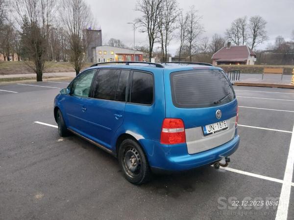 Zils Volkswagen Touran 2003 Aizkraukle, ar dzinēja tilpumu 1.90 L un nobraukumu 315 tūkst. km par 1600 €, foto 4 vietnē AUTOMOTO.COM.LV