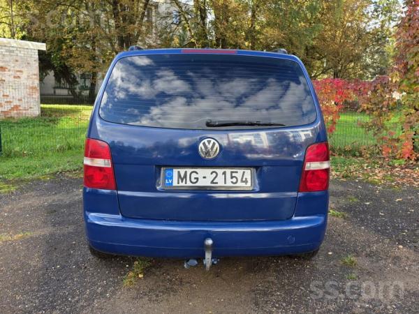 Фольксваген Туран 2003 в Елгава на AUTOMOTO.COM.LV Синий Фольксваген Туран 2003 в Елгава, объемом двигателя 2.00 л и пробегом 0 тыс. км за 1490 €, фото 7 на AUTOMOTO.COM.LV