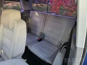 Zils Volkswagen Touran 2003 Jelgava, ar dzinēja tilpumu 2.00 L un nobraukumu 0 tūkst. km par 1490 €, foto 12 vietnē AUTOMOTO.COM.LV