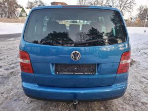 Zils Volkswagen Touran 2004 Utena, ar dzinēja tilpumu 1.90 L un nobraukumu 280 tūkst. km par 2100 €, foto 6 vietnē AUTOMOTO.COM.LV