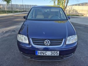 Zils Volkswagen Touran 2004 Kauņa, ar dzinēja tilpumu 2.00 L un nobraukumu 336 tūkst. km par 1550 €, foto 13 vietnē AUTOMOTO.COM.LV