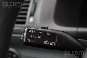 Zils Volkswagen Touran 2004 Rīga, ar dzinēja tilpumu 1.90 L un nobraukumu 261 tūkst. km par 3990 €, foto 14 vietnē AUTOMOTO.COM.LV