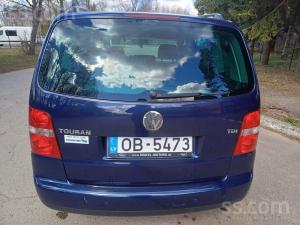 Zils Volkswagen Touran 2004 Liepāja, ar dzinēja tilpumu 1.90 L un nobraukumu 183 tūkst. km par 2950 €, foto 9 vietnē AUTOMOTO.COM.LV