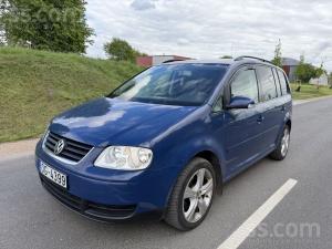 Blue Volkswagen Touran 2004 in Jelgava, with an engine capacity of 2.00 L and mileage of 260 thousand km for 1900 €, photo  on AUTOMOTO.COM.LV