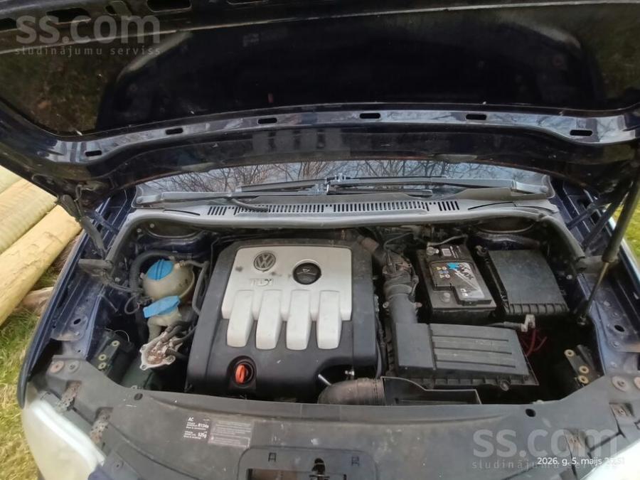 Zils Volkswagen Touran 2004 Limbaži, ar dzinēja tilpumu 2.00 L un nobraukumu 444 tūkst. km par 650 €, foto 11 vietnē AUTOMOTO.COM.LV
