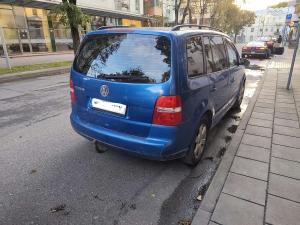 Синий Фольксваген Туран 2004 в Вильнюс, объемом двигателя 1.90 л и пробегом 340 тыс. км за 1700 €, фото 4 на AUTOMOTO.COM.LV
