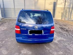 Zils Volkswagen Touran 2005 Kauņa, ar dzinēja tilpumu 2.00 L un nobraukumu 381 tūkst. km par 750 €, foto 7 vietnē AUTOMOTO.COM.LV