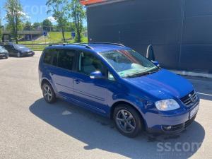 Blue Volkswagen Touran 2005 in Riga, with an engine capacity of 2.00 L and mileage of 366 thousand km for 1600 €, photo  on AUTOMOTO.COM.LV