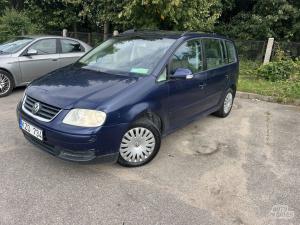 Zils Volkswagen Touran 2005 Šauļi, ar dzinēja tilpumu 2.00 L un nobraukumu 0 tūkst. km par 749 €, foto 3 vietnē AUTOMOTO.COM.LV
