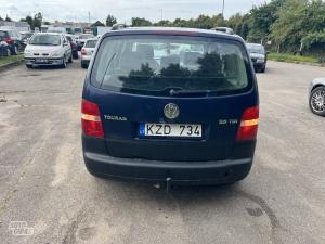 Zils Volkswagen Touran 2005 Šauļi, ar dzinēja tilpumu 2.00 L un nobraukumu 0 tūkst. km par 749 €, foto 7 vietnē AUTOMOTO.COM.LV