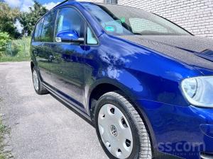 Синий Фольксваген Туран 2005 в Даугавпилс, объемом двигателя 1.90 л и пробегом 297 тыс. км за 2649 €, фото 11 на AUTOMOTO.COM.LV