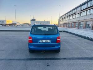 Zils Volkswagen Touran 2006 Rīga, ar dzinēja tilpumu 1.60 L un nobraukumu 288 tūkst. km par 2250 €, foto 8 vietnē AUTOMOTO.COM.LV