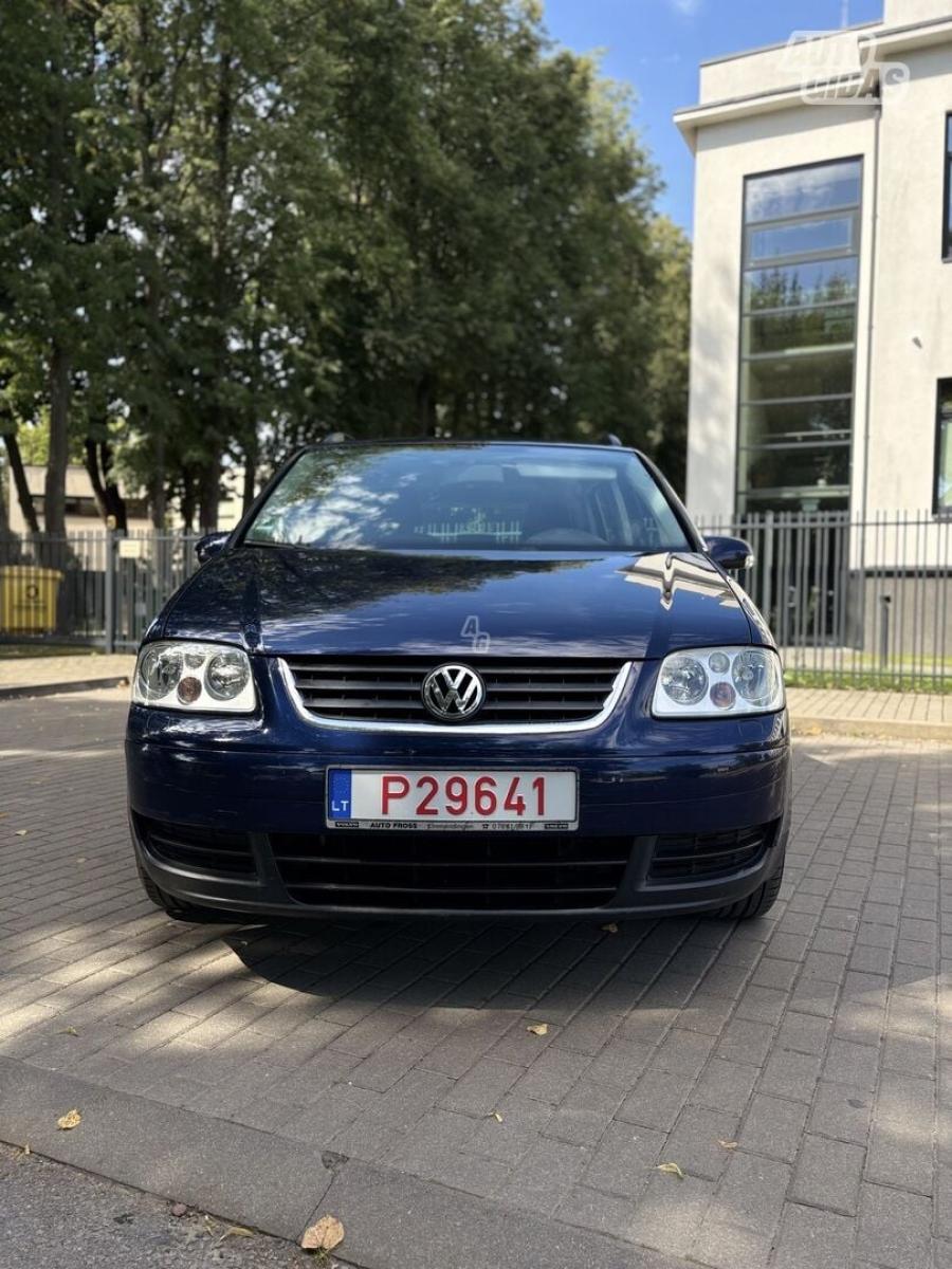 Zils Volkswagen Touran 2006 Kauņa, ar dzinēja tilpumu 1.90 L un nobraukumu 298 tūkst. km par 2200 €, foto 3 vietnē AUTOMOTO.COM.LV