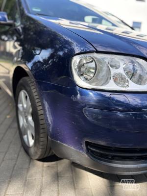 Zils Volkswagen Touran 2006 Kauņa, ar dzinēja tilpumu 1.90 L un nobraukumu 298 tūkst. km par 2200 €, foto 5 vietnē AUTOMOTO.COM.LV