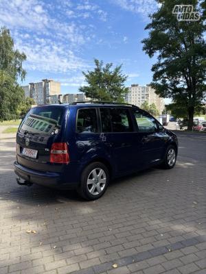 Zils Volkswagen Touran 2006 Kauņa, ar dzinēja tilpumu 1.90 L un nobraukumu 298 tūkst. km par 2200 €, foto 9 vietnē AUTOMOTO.COM.LV
