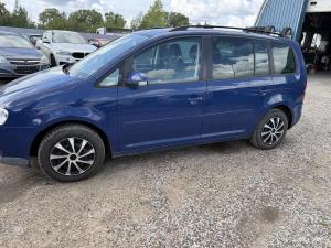 Zils Volkswagen Touran 2006 Jurbarkas, ar dzinēja tilpumu 1.60 L un nobraukumu 280 tūkst. km par 1999 €, foto 5 vietnē AUTOMOTO.COM.LV