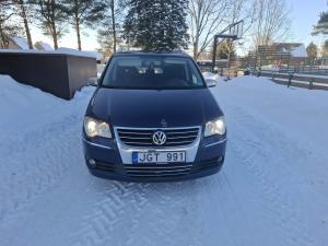 Blue Volkswagen Touran 2007 in Kaunas, with an engine capacity of 1.90 L and mileage of 288 thousand km for 2350 €, photo 2 on AUTOMOTO.COM.LV