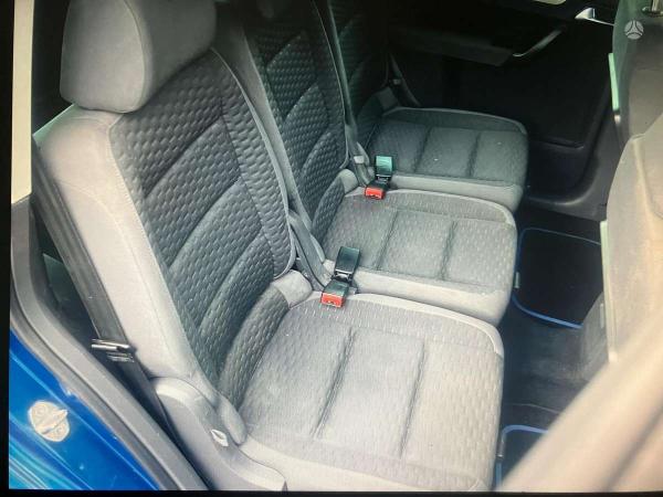 Zils Volkswagen Touran 2007 Prienai, ar dzinēja tilpumu 1.60 L un nobraukumu 188 tūkst. km par 2222 €, foto 8 vietnē AUTOMOTO.COM.LV