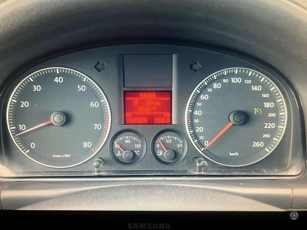 Zils Volkswagen Touran 2007 Prienai, ar dzinēja tilpumu 1.60 L un nobraukumu 188 tūkst. km par 2222 €, foto 10 vietnē AUTOMOTO.COM.LV