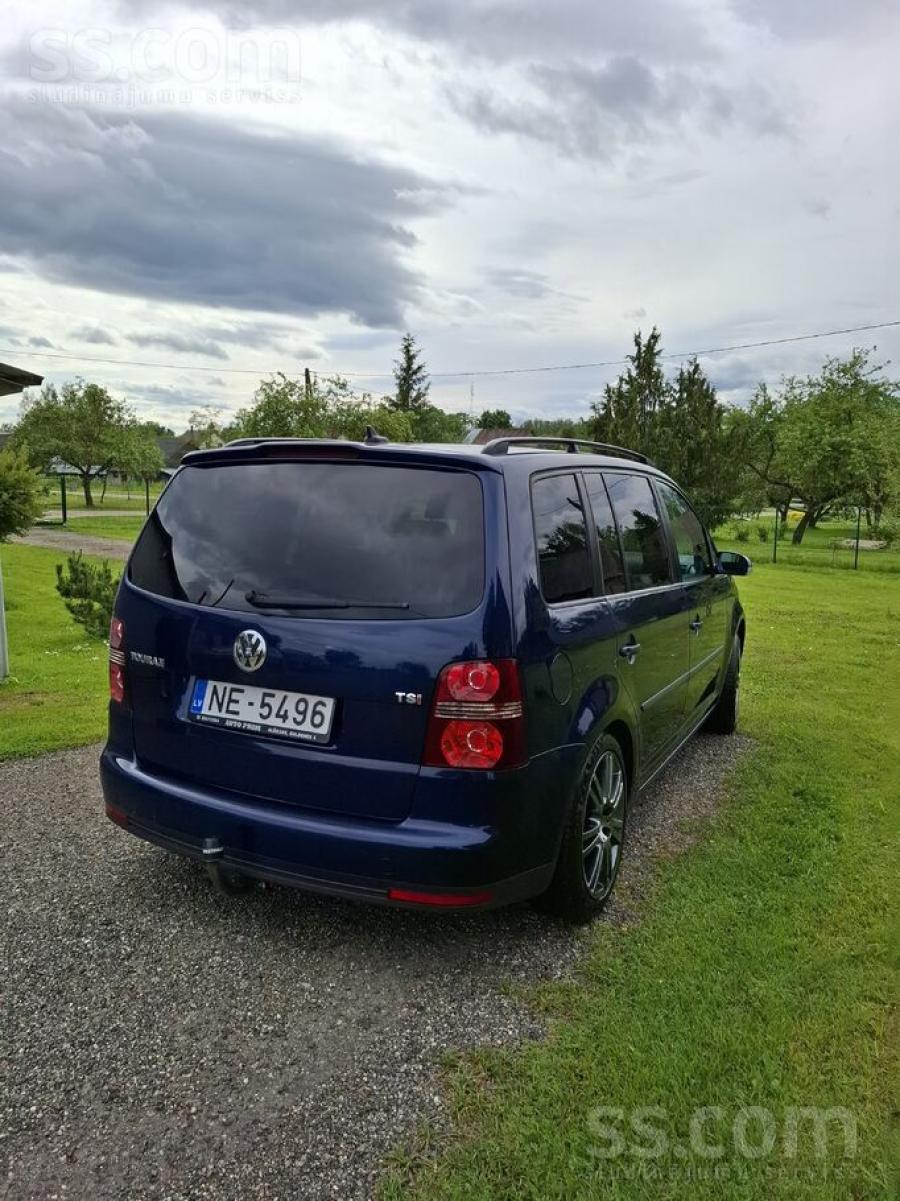 Zils Volkswagen Touran 2008 Balvi, ar dzinēja tilpumu 1.40 L un nobraukumu 298 tūkst. km par 3500 €, foto 4 vietnē AUTOMOTO.COM.LV