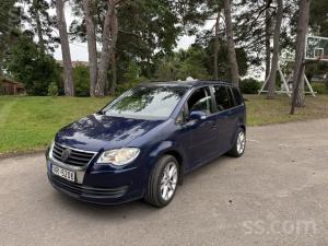 Blue Volkswagen Touran 2008 in Jurmala, with an engine capacity of 2.00 L and mileage of 346 thousand km for 3599 €, photo  on AUTOMOTO.COM.LV