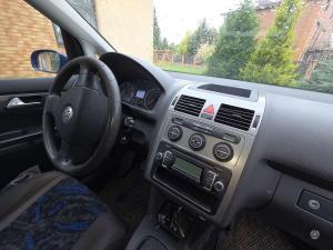 Zils Volkswagen Touran 2009 Viļņa, ar dzinēja tilpumu 1.90 L un nobraukumu 280 tūkst. km par 3200 €, foto 9 vietnē AUTOMOTO.COM.LV
