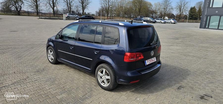 Blue Volkswagen Touran 2010 in Kaunas, with an engine capacity of 2.00 L and mileage of 280 thousand km for 6650 €, photo 4 on AUTOMOTO.COM.LV