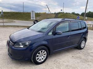 Blue Volkswagen Touran 2010 in Vilnius, with an engine capacity of 1.60 L and mileage of 665 thousand km for 1600 €, photo  on AUTOMOTO.COM.LV