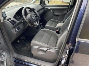Zils Volkswagen Touran 2010 Viļņa, ar dzinēja tilpumu 1.60 L un nobraukumu 665 tūkst. km par 1600 €, foto 14 vietnē AUTOMOTO.COM.LV