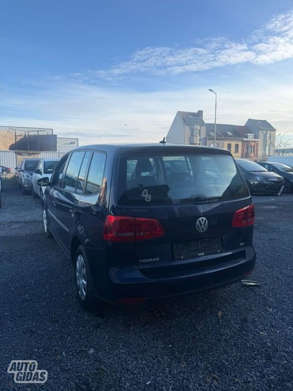 Zils Volkswagen Touran 2011 Kauņa, ar dzinēja tilpumu 1.40 L un nobraukumu 220 tūkst. km par 3700 €, foto 2 vietnē AUTOMOTO.COM.LV