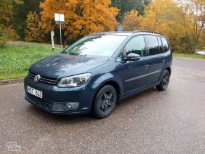 Zils Volkswagen Touran 2011 Viļņa, ar dzinēja tilpumu 1.60 L un nobraukumu 340 tūkst. km par 4890 €, foto  vietnē AUTOMOTO.COM.LV