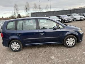 Blue Volkswagen Touran 2011 in Kaunas, with an engine capacity of 1.40 L and mileage of 221 thousand km for 4150 €, photo 6 on AUTOMOTO.COM.LV